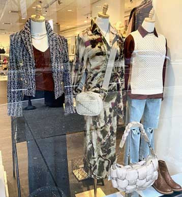 Women's Chicago Swimwear and Activewear Boutique